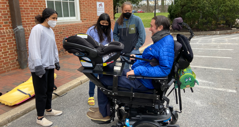 Device makes 'daddy duty' easier for new father | Hub