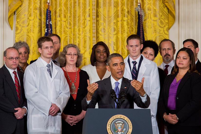 Obama praises health care 'heroes' fighting Ebola epidemic, says they ...