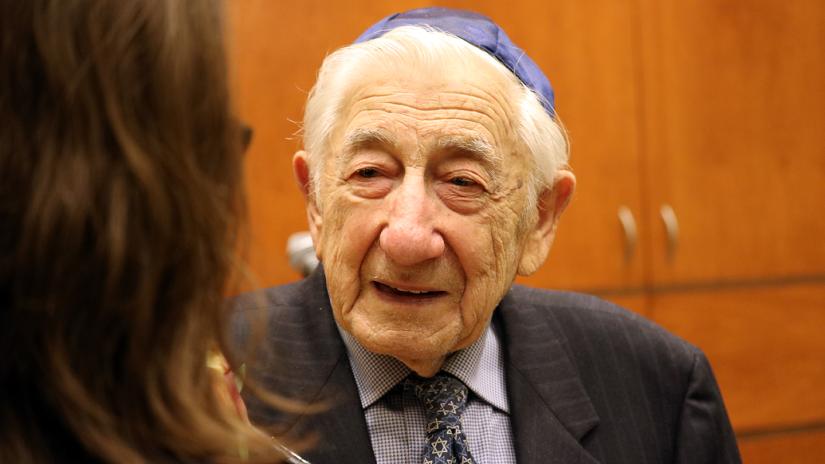 During talk at Hopkins Hillel, Holocaust survivor Morris Rosen ...