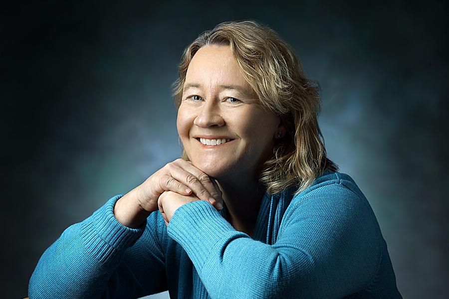Carol Greider receives Outstanding Investigator Award from National ...