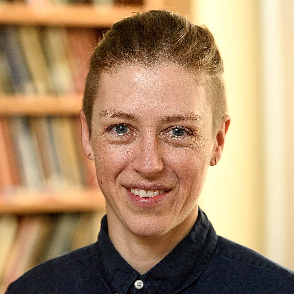 Mathematician Emily Riehl awarded 2022 Simons Fellowship | Hub