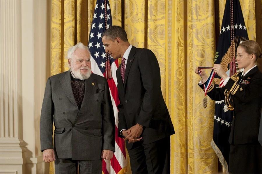 Solomon Golomb, pioneering scholar of mathematics and engineering, dies ...