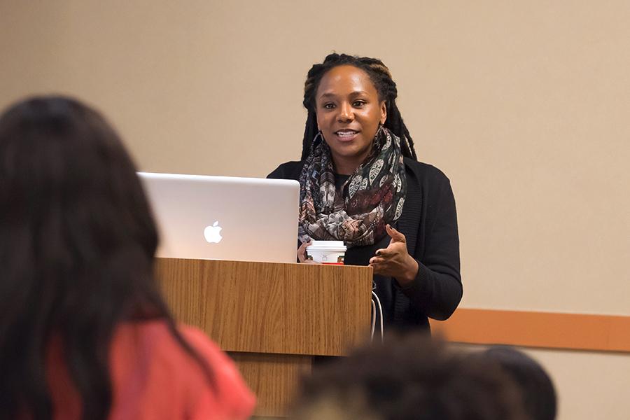 Bree Newsome, who brought down Confederate flag in S.C., talks activism ...