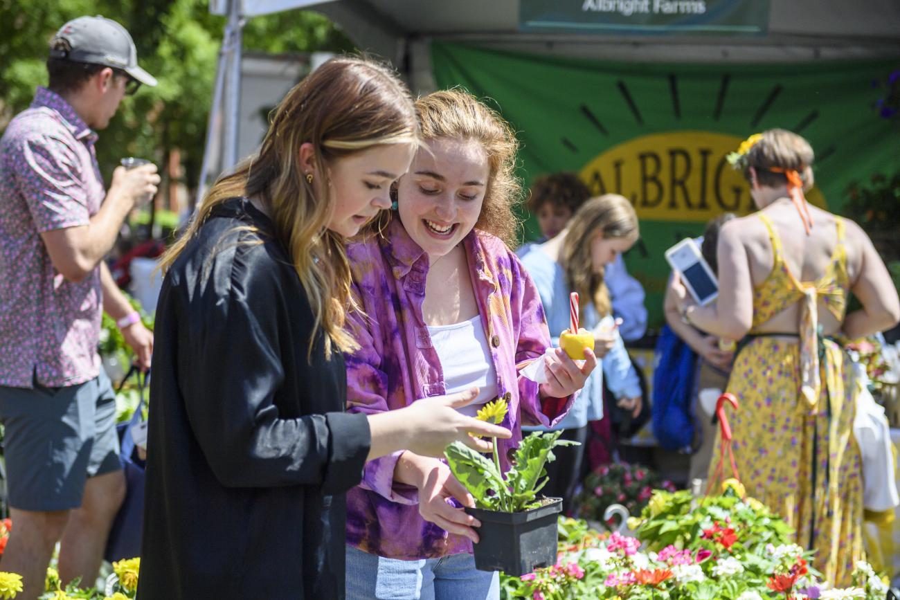 This week in Jay-PEGs: May 5-11 | Hub