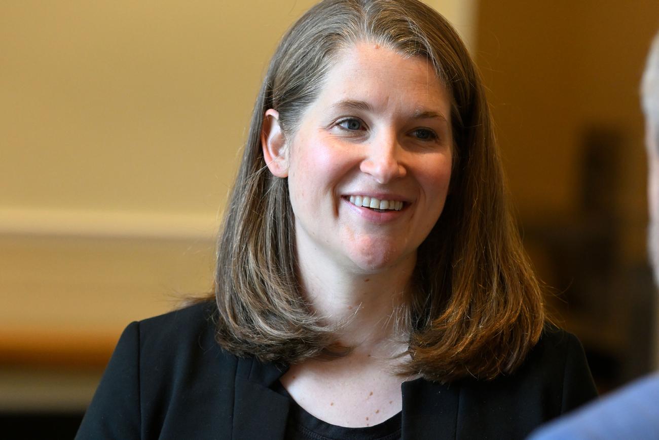 R-Ladies Baltimore provides a space for women programmers | Hub