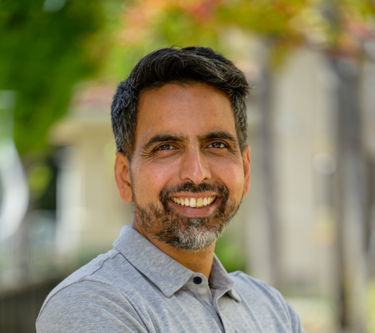 Khan Academy founder Sal Khan hosts 'Ask Me Anything' for graduating ...