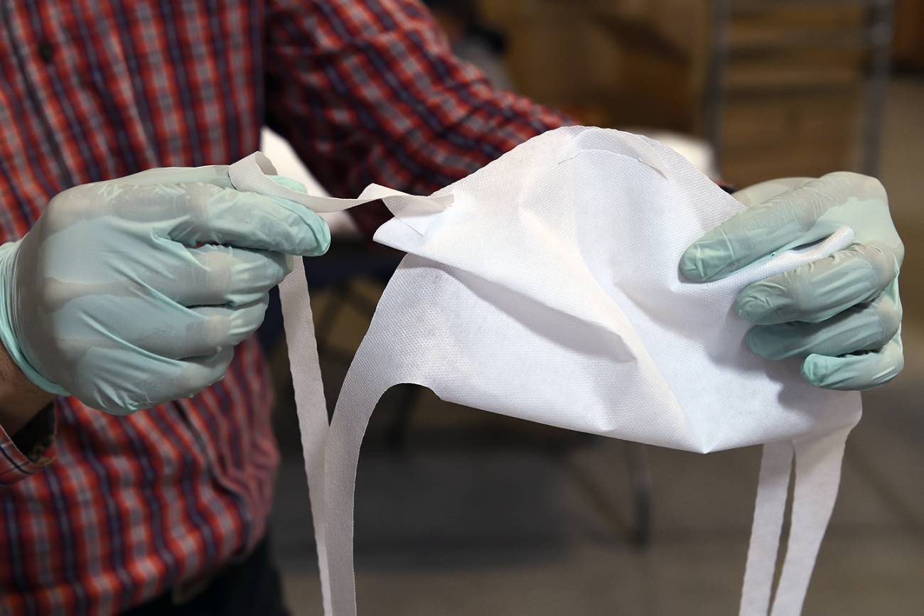 Under Armour supplies much-needed face masks for Johns Hopkins Health ...