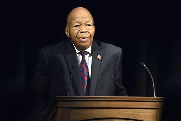 Baltimore, D.C. Scholars Program renamed to honor Elijah Cummings | Hub