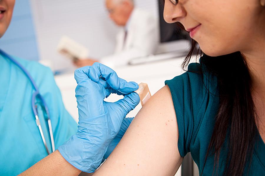 Flu shots for eligible employees now available | Hub