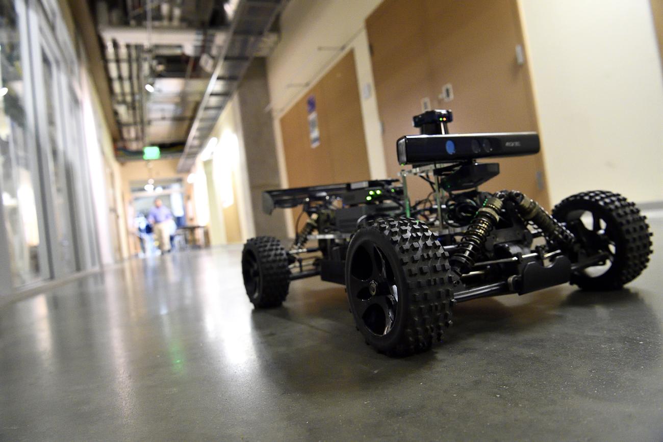 Students teach robots to suture, swarm, and explore | Hub