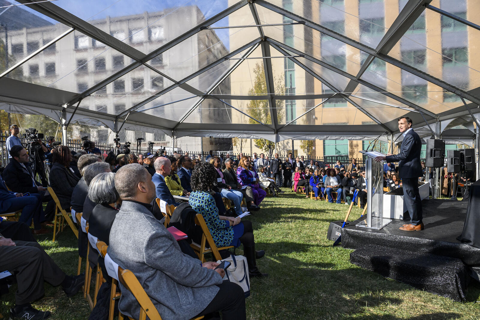 Johns Hopkins breaks ground on building named in honor of Henrietta ...
