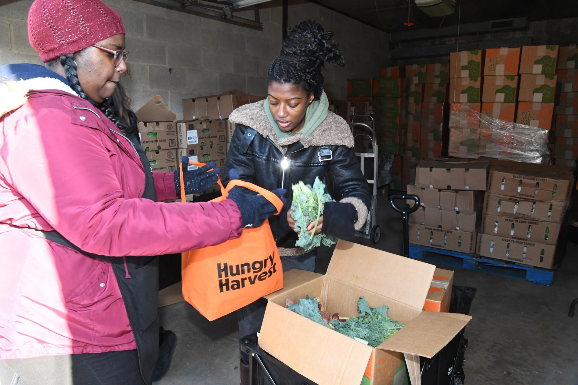 Vernon Rice Turkey Program supports 300 Baltimore families | Hub