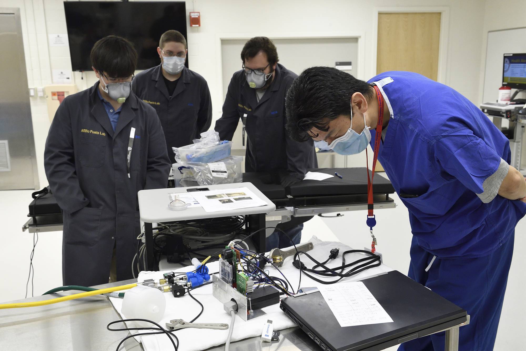 Hopkins engineers develop a promising new ventilator | Hub