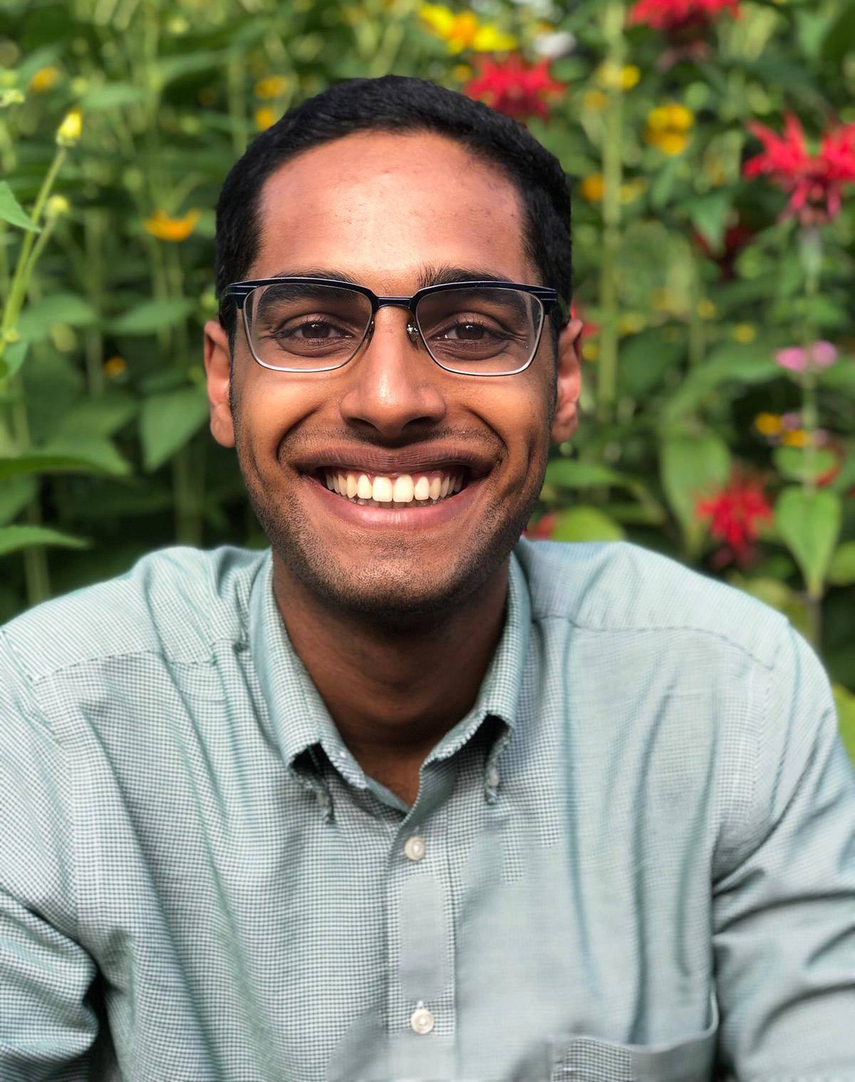 Johns Hopkins graduate Vijay Ramasamy named Rhodes Scholar | Hub